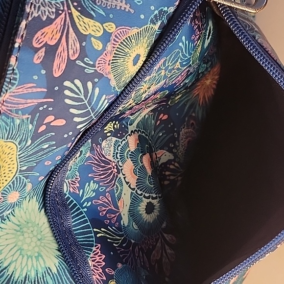 Sakroots | Bags | Nwt Sakroots Convertible Crossbodybackpack Royal Blue ...